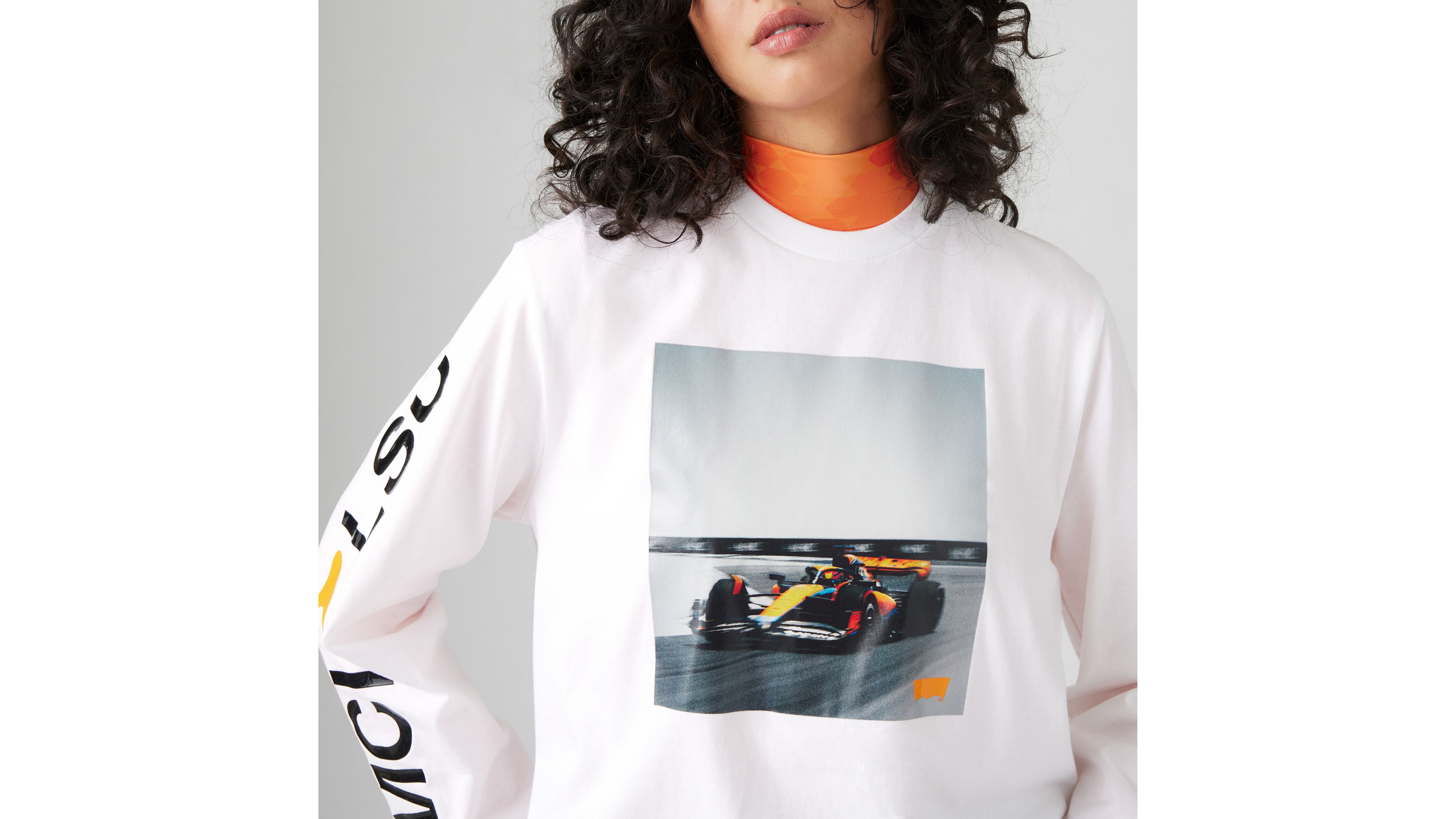 Levi's® X Mclaren Racing Graphic Tee Med Lange Ærmer - Hvid | Levi's® DK