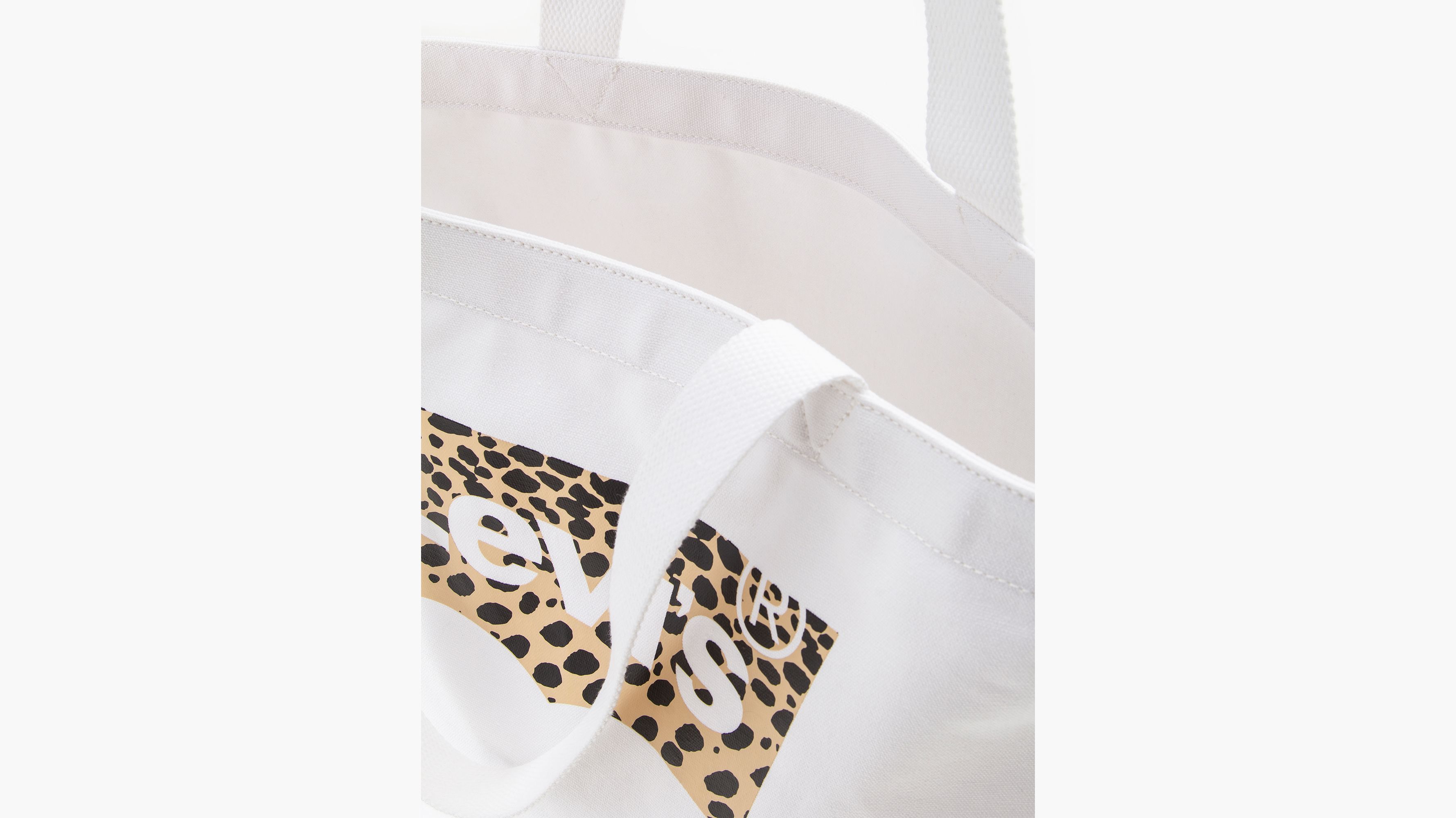 Levi's® Batwing Tote - Cream | Levi's® GB