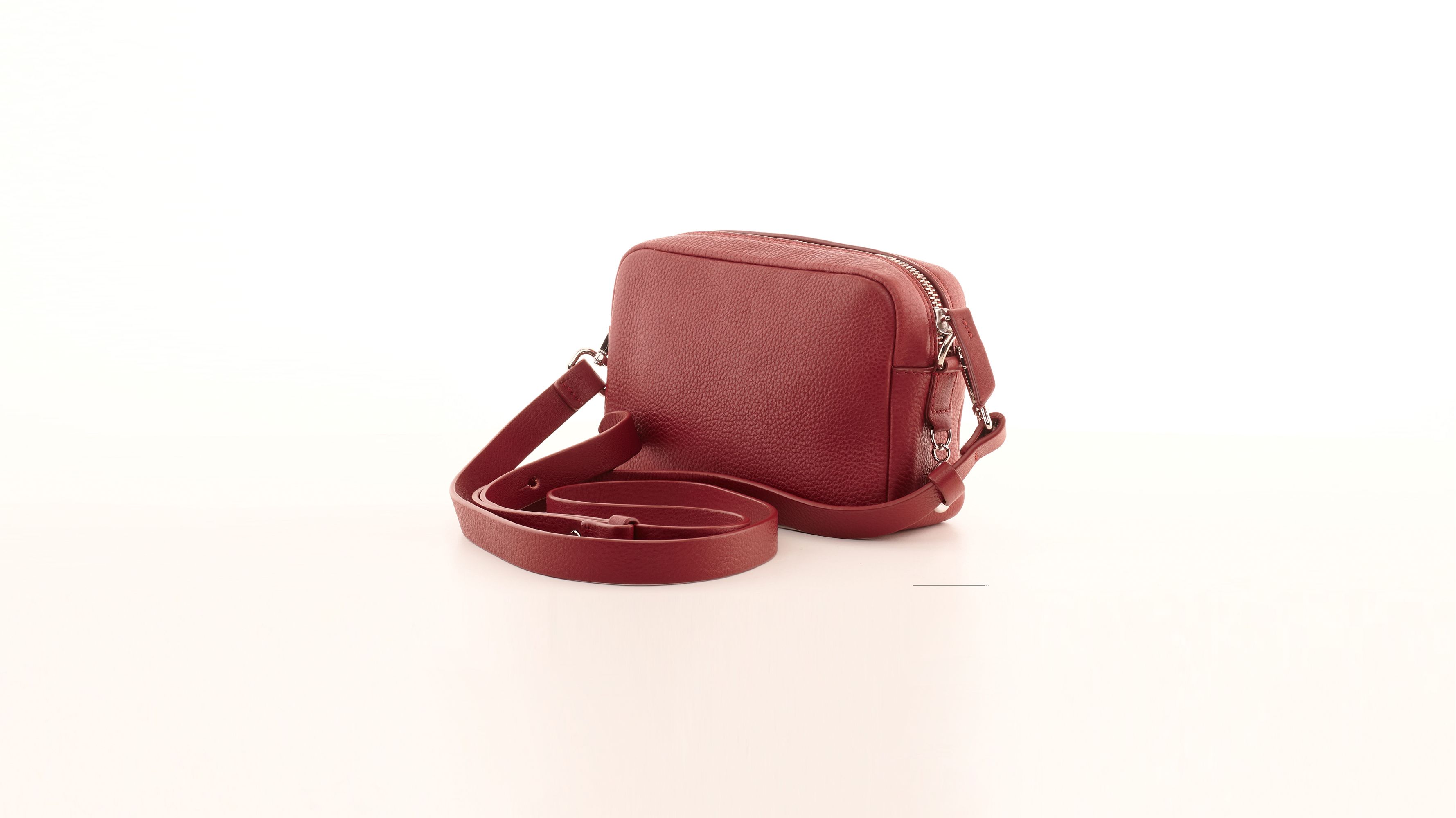 Diana Camera Bag - Red | Levi's® US
