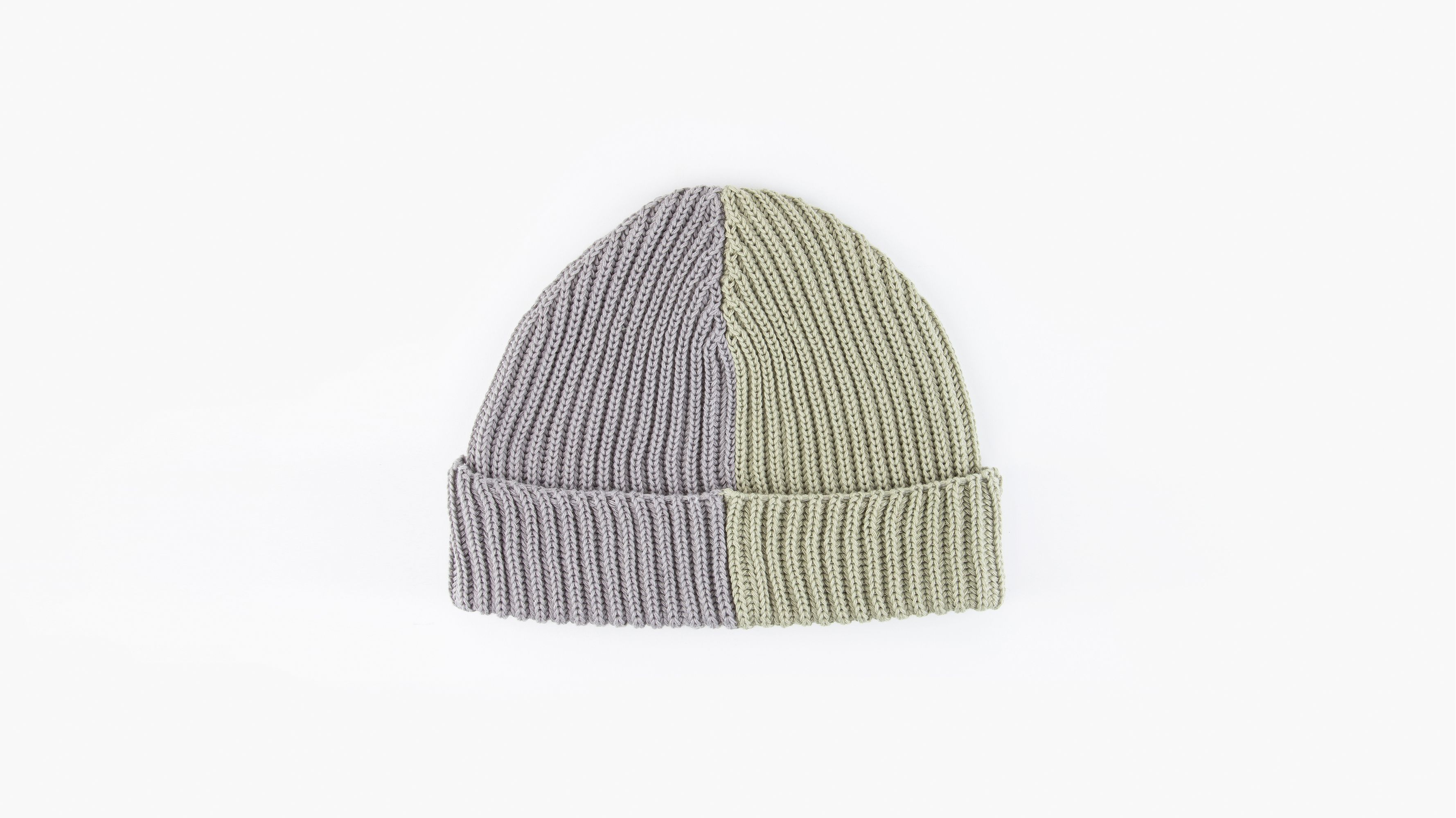 Color Block Cropped Beanie With Seasonal Logo - Green | Levi's® US