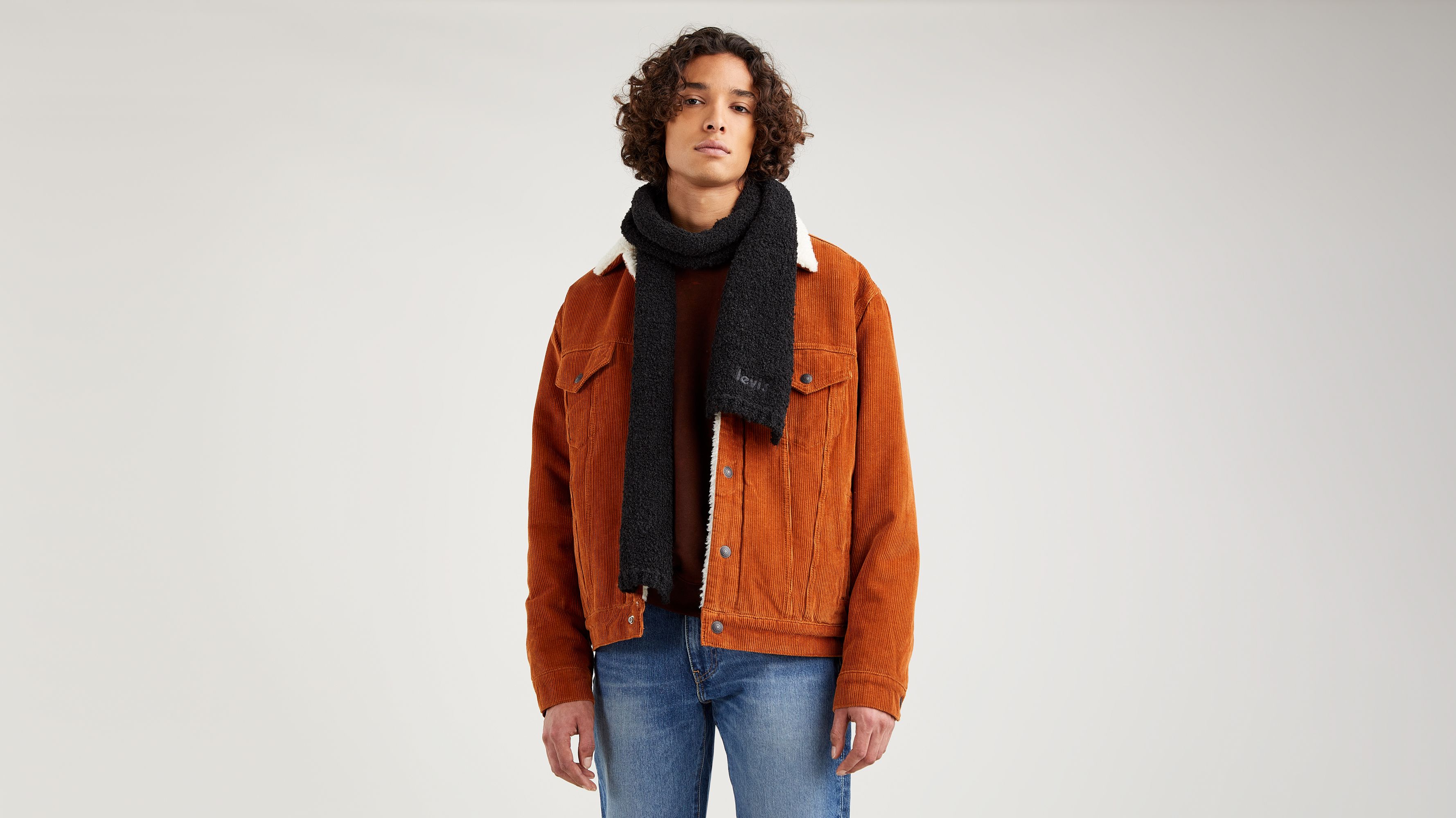 Cozy Scarf - Black | Levi's® AT