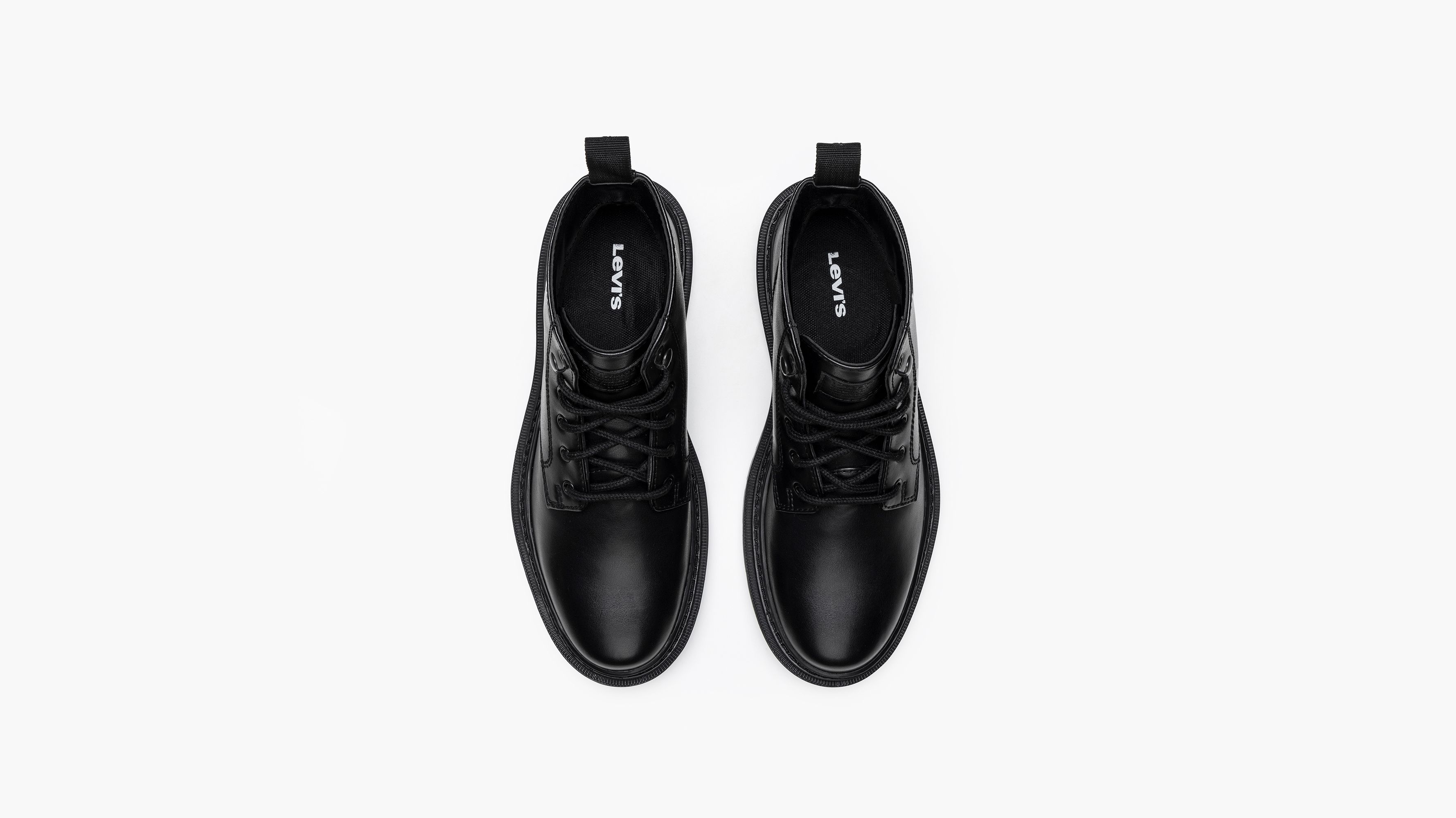 Levi's® Women's Trooper Chukka Boots - Black | Levi's® XK