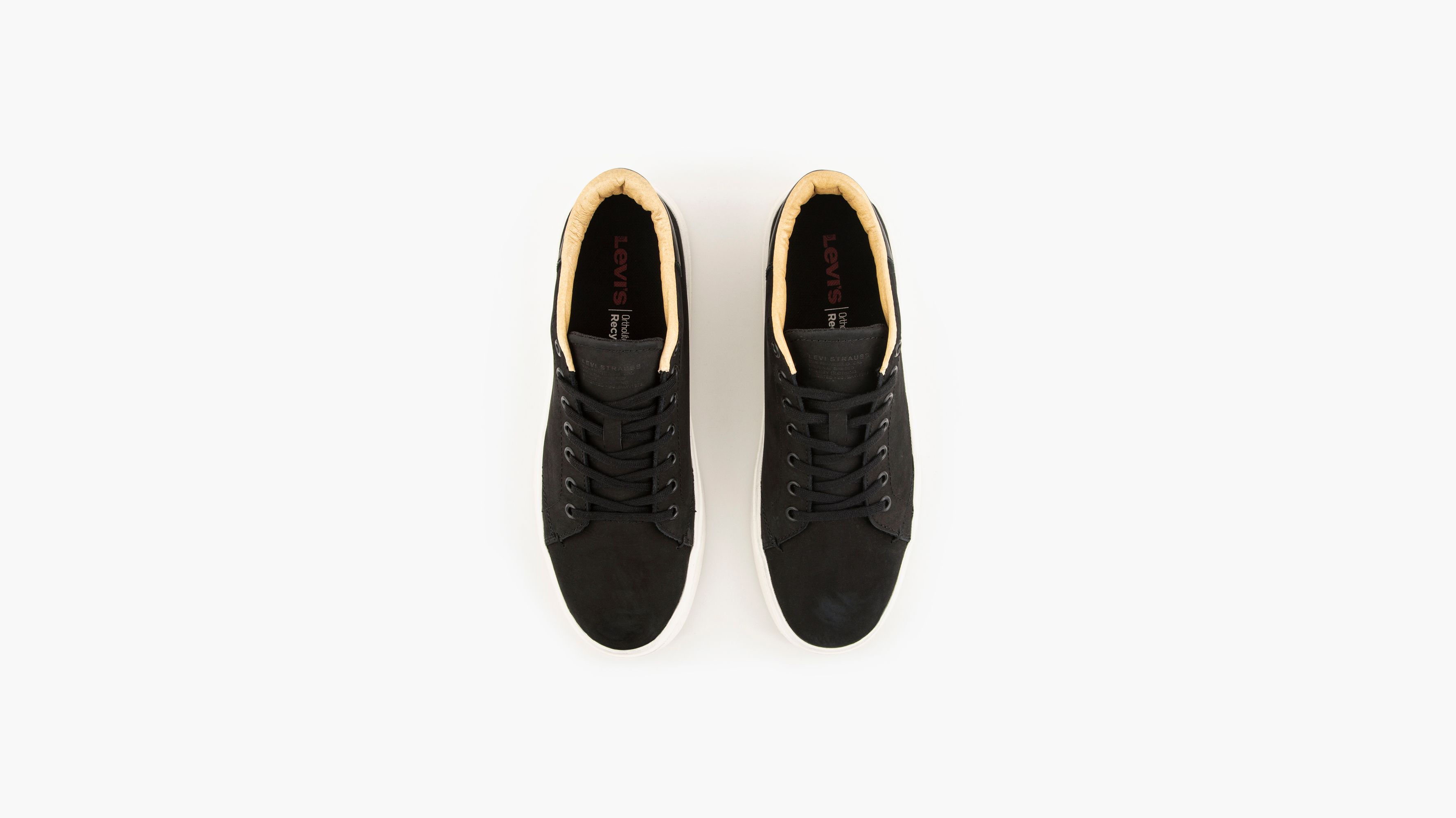 Gibbs Mid Top Sneakers - Black | Levi's® CH