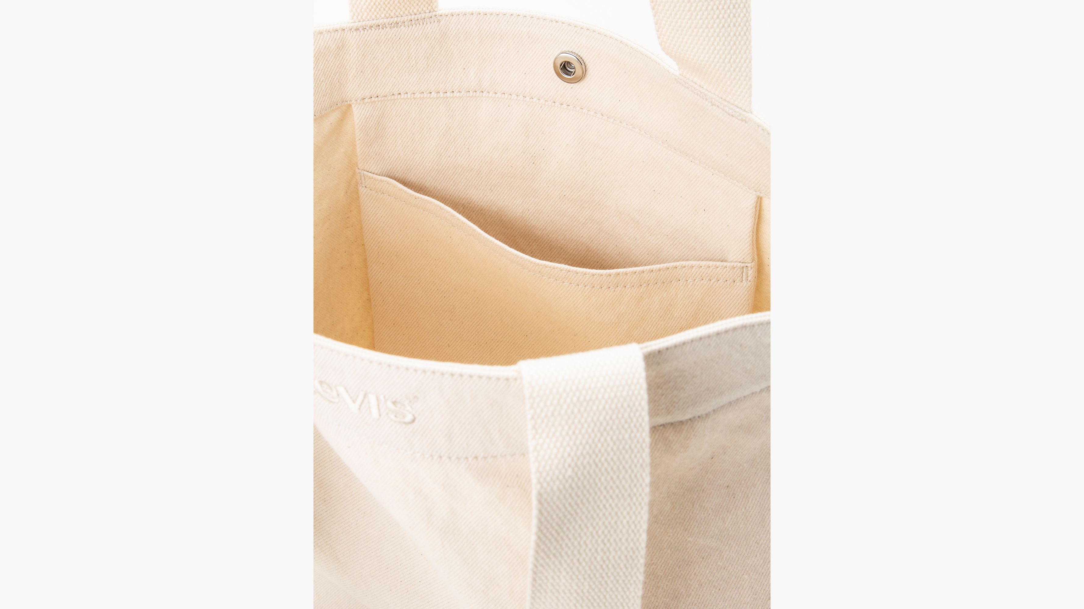 Levi's® Icon Tote - Cream | Levi's® FI