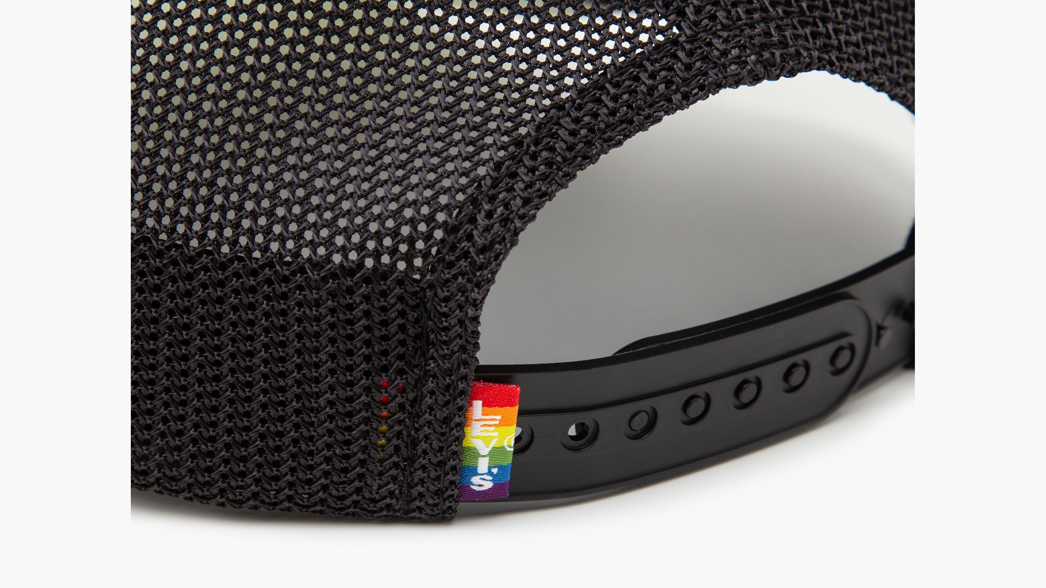 Pride Cap - Black | Levi's® IT