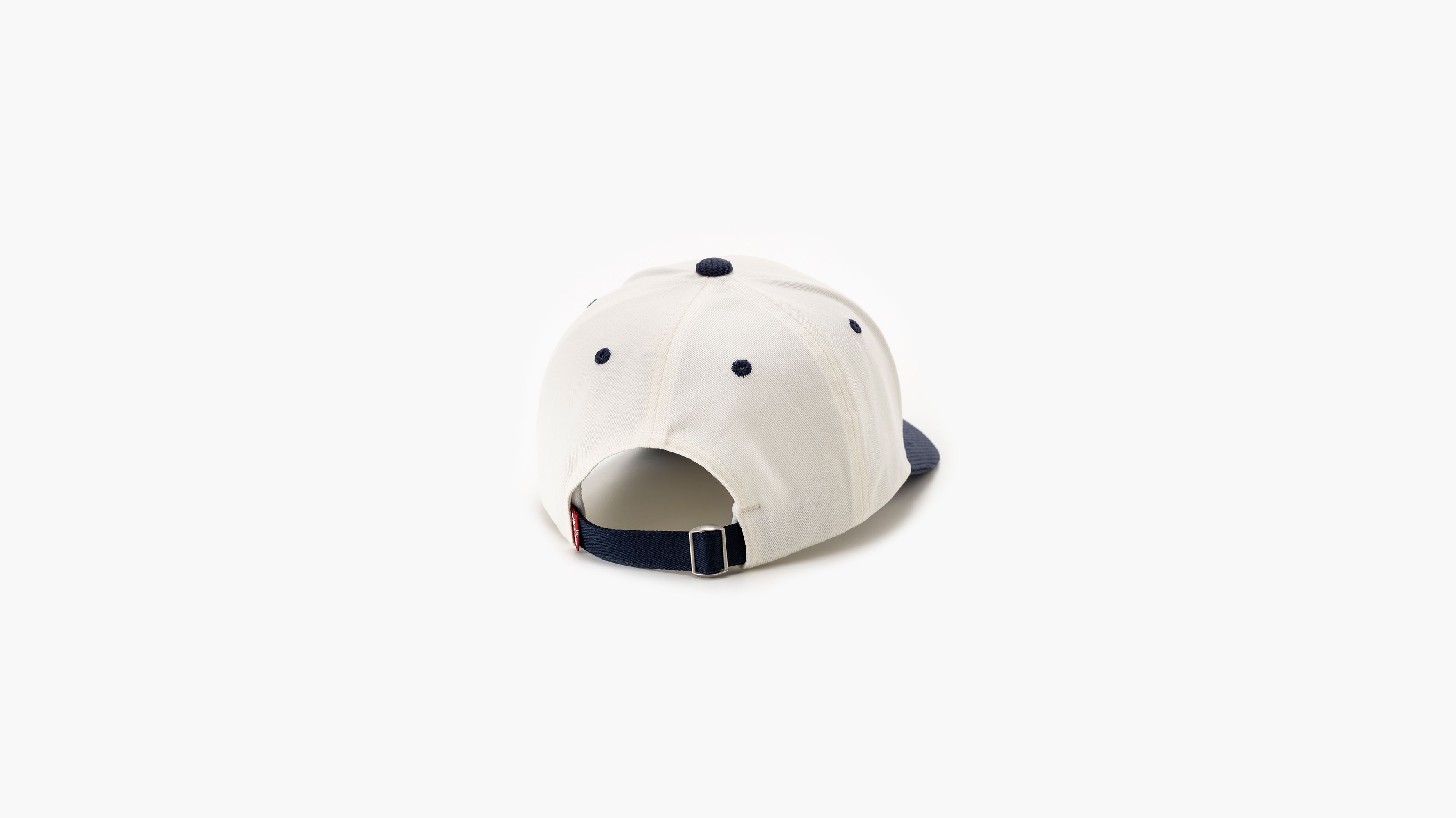 Housemark Flexfit Corduroy Cap - White | Levi's® NO