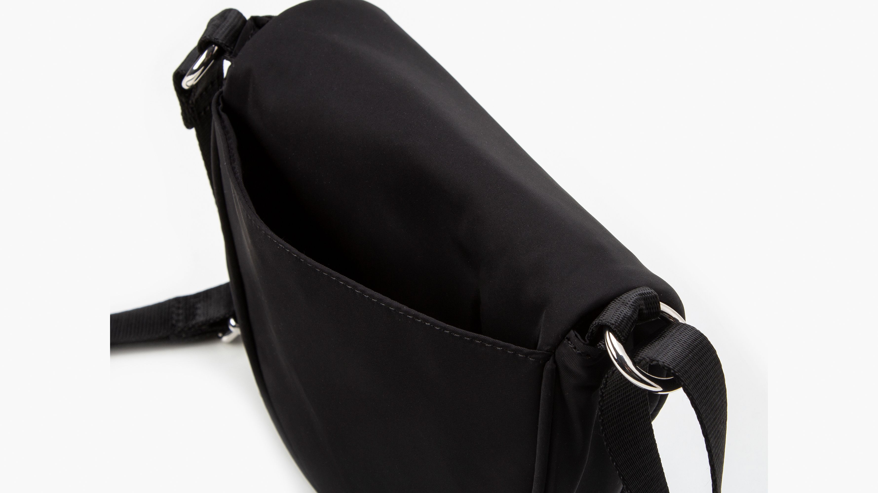Levi's® Small Crossbody - Black | Levi's® GI