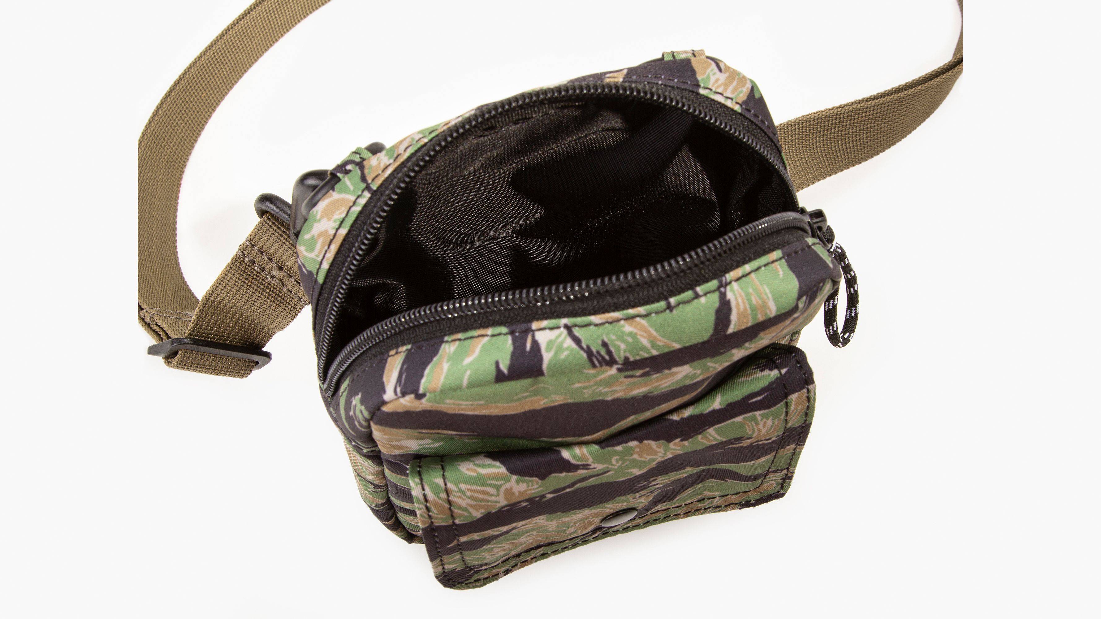 Levi's® Small Crossbody - Green | Levi's® ES