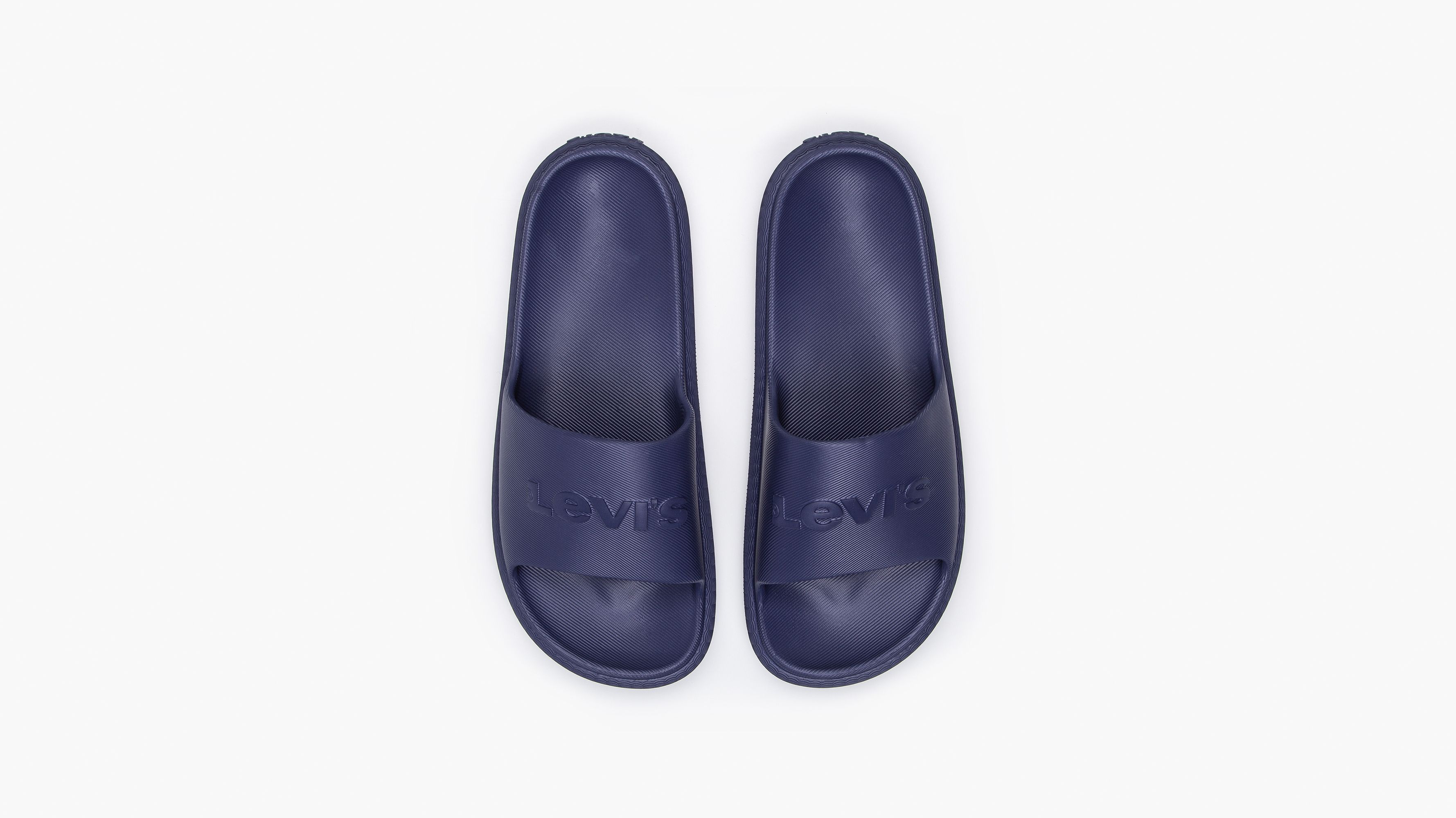 June Next Sliders - Blue | Levi's® SI