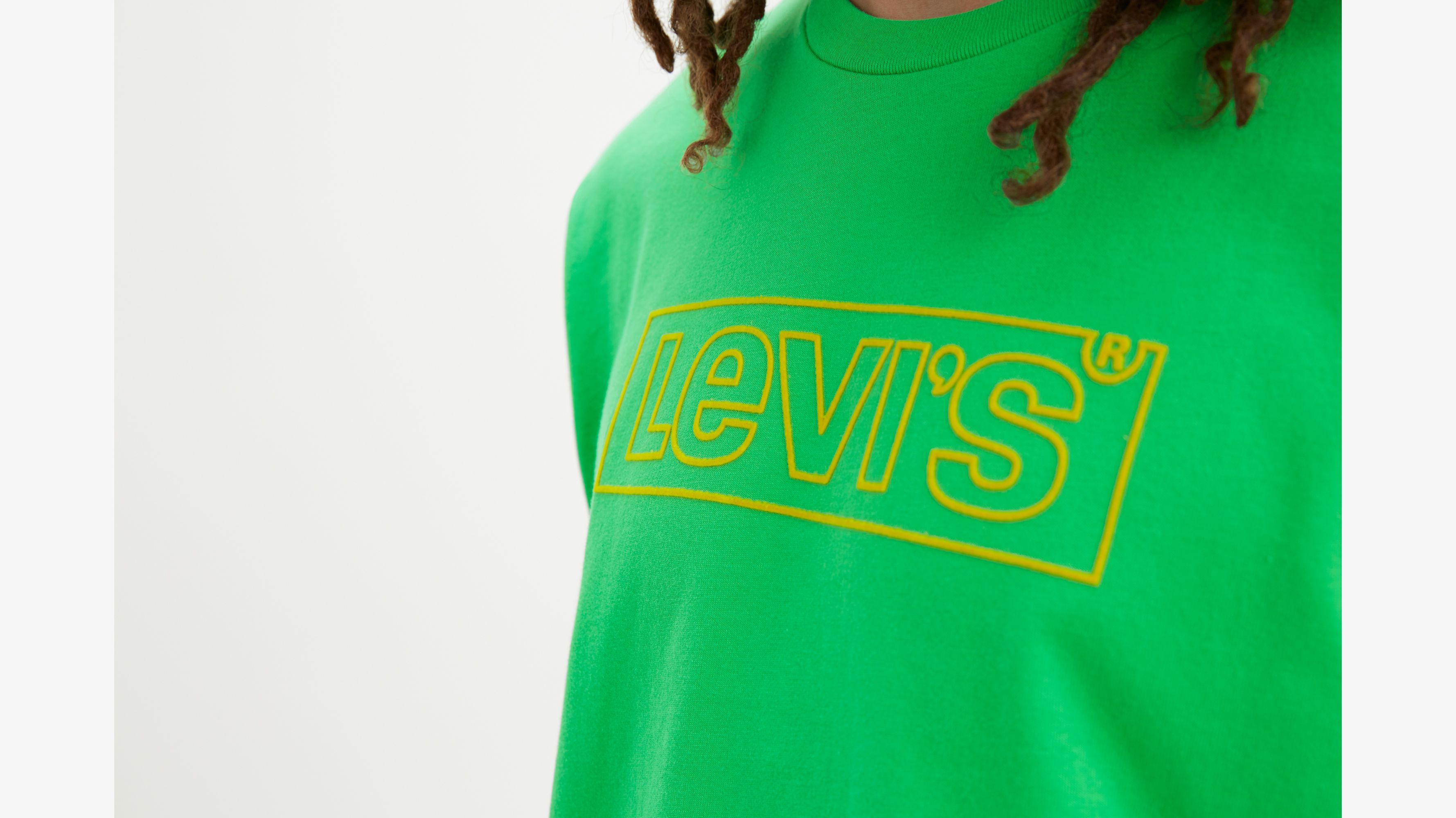 Box Tab Logo Outline Tee Shirt - Green | Levi's® US