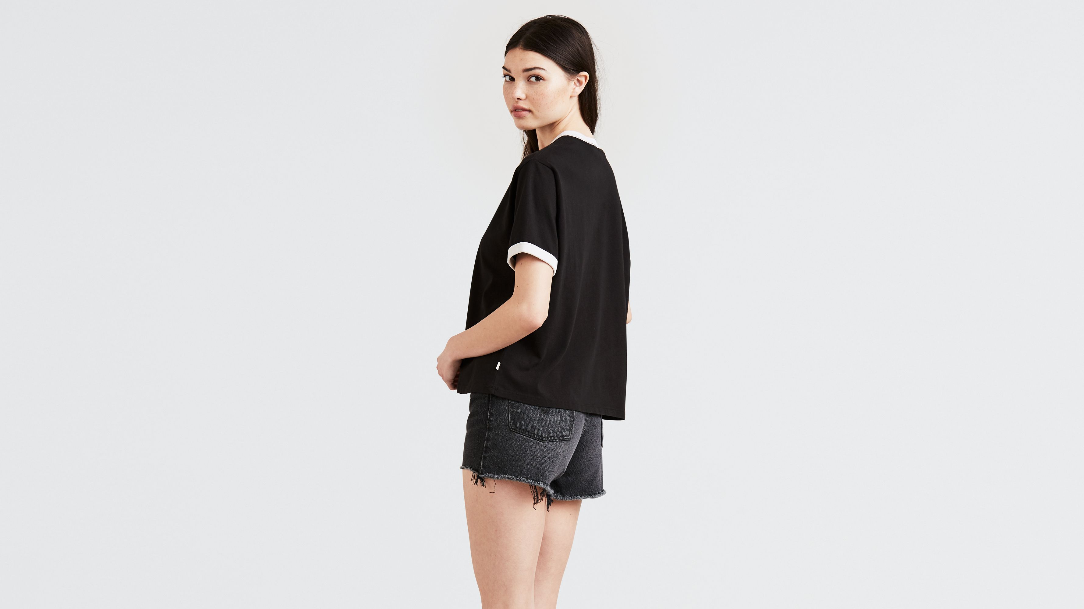 Levi’s® Logo J.v. Ringer Tee Shirt - Black | Levi's® US