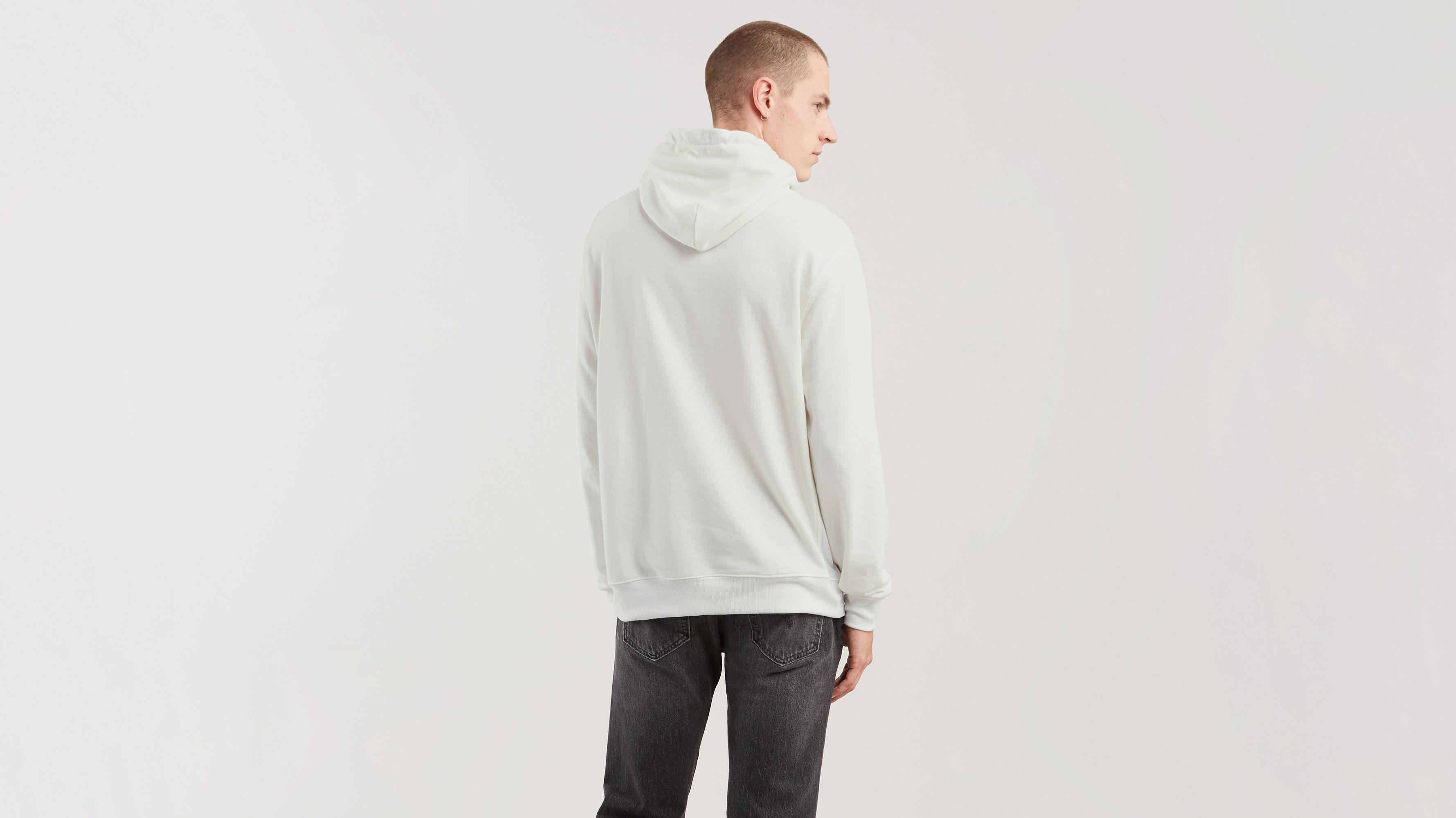 Levi's® NBA Pullover Hoodie - White | Levi's® US