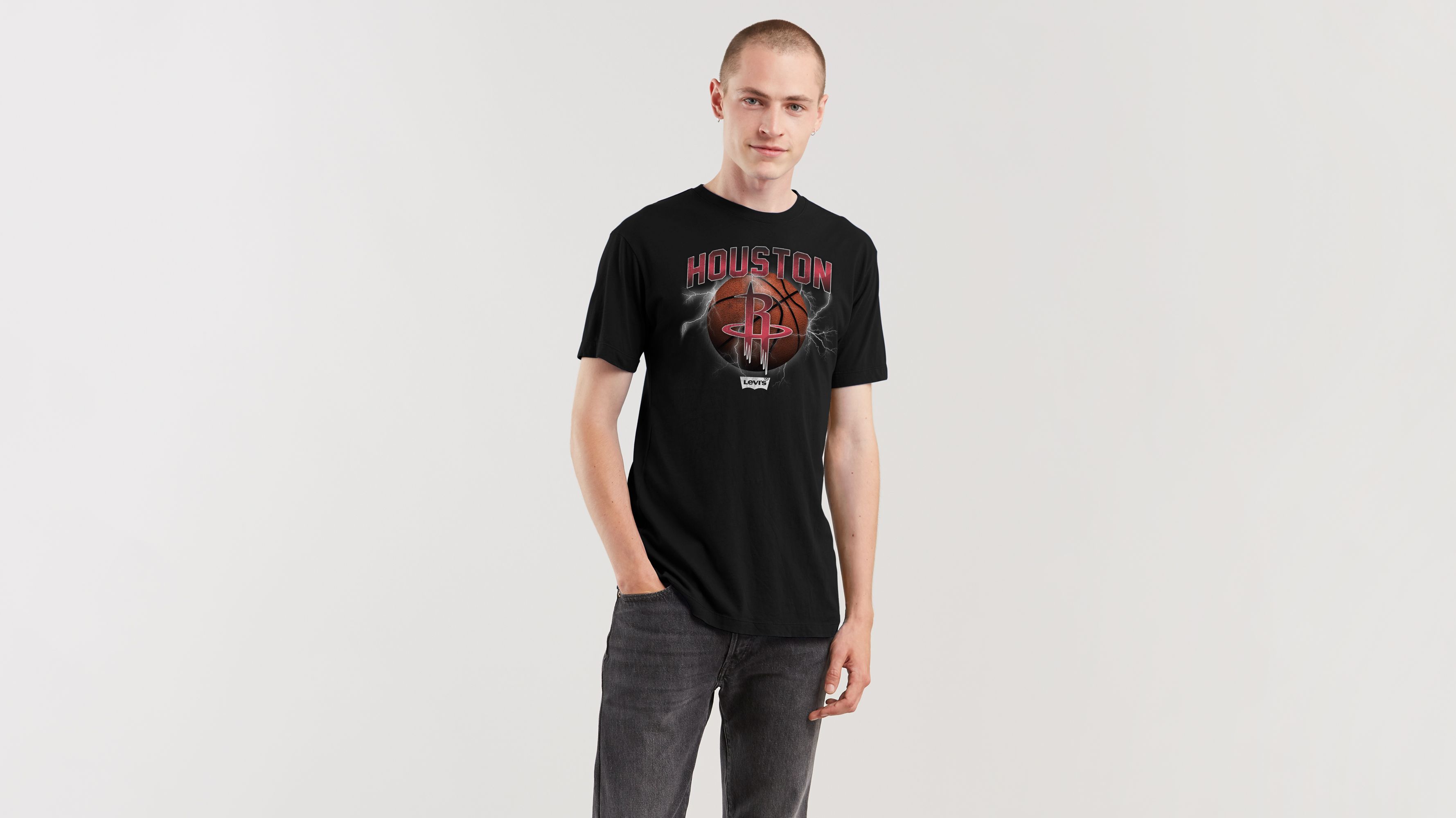 Levi's® NBA Short Sleeve Tee Shirt - Black | Levi's® US