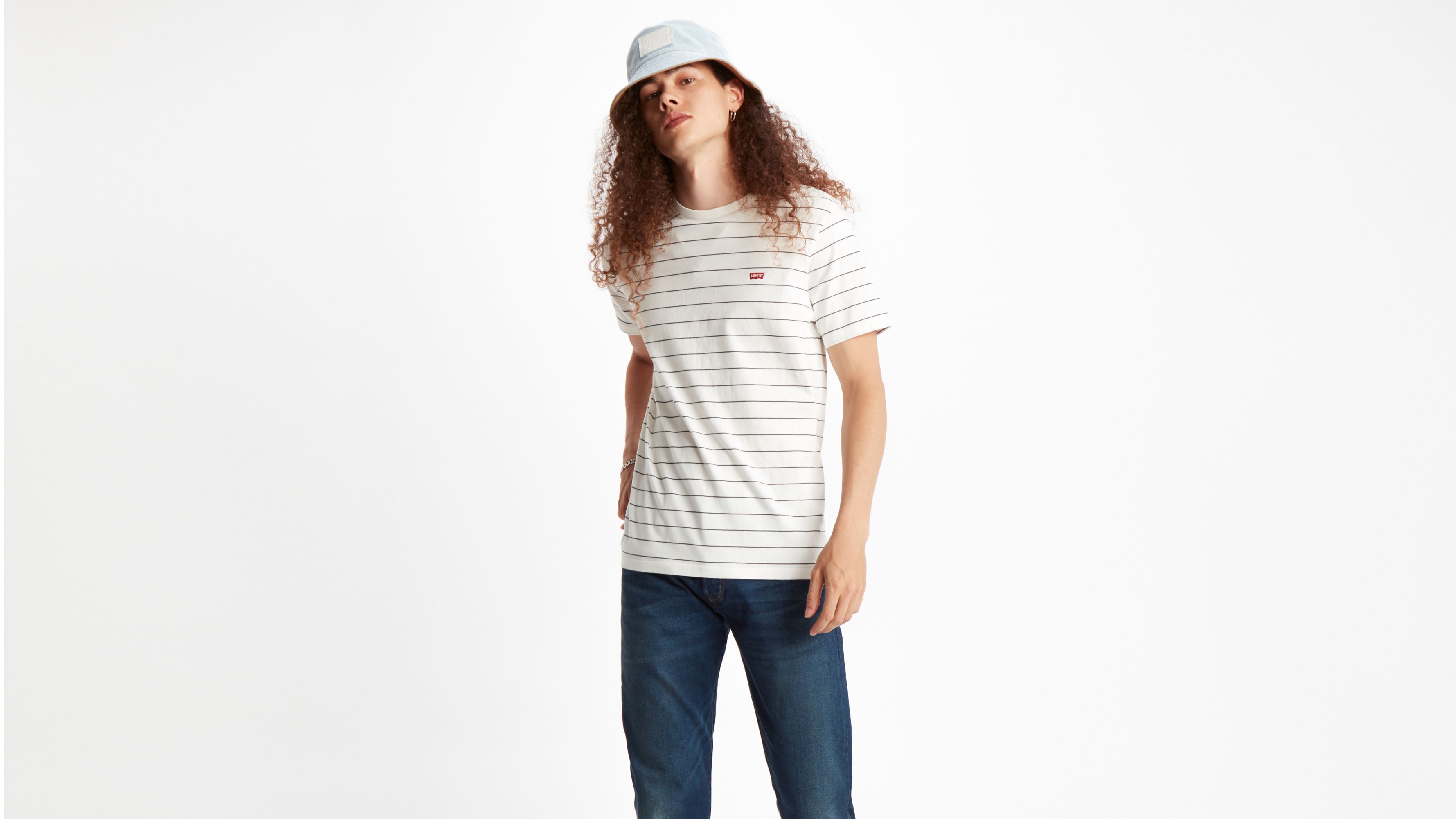 Men's Cotton T-shirts | Casual T-Shirts For Men| Levi's® GB