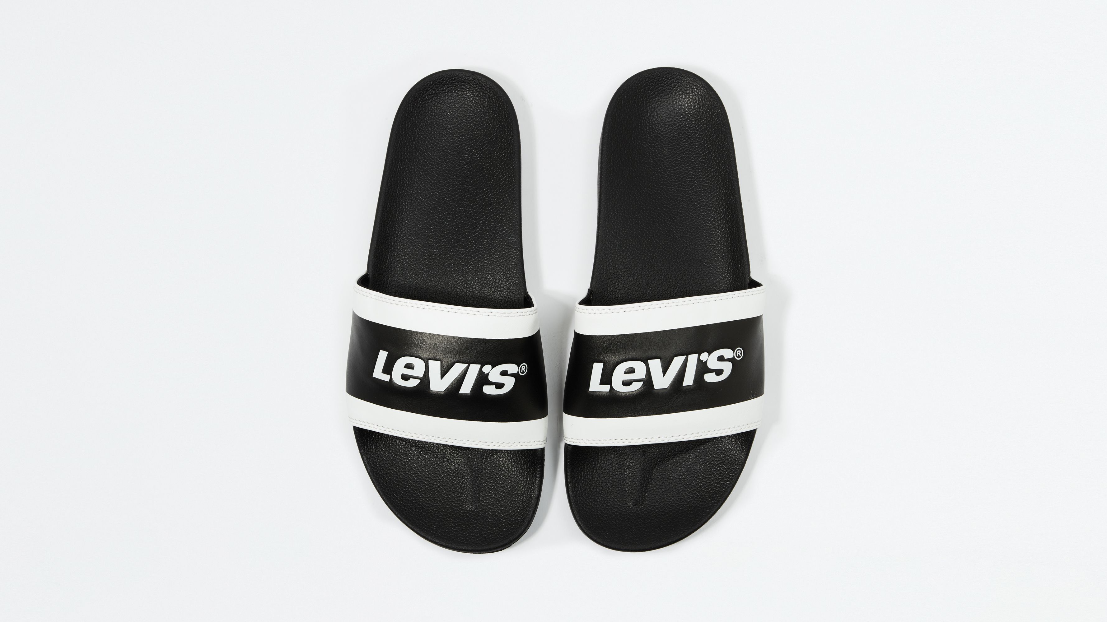 June Slide Sandal - Black | Levi's® GR