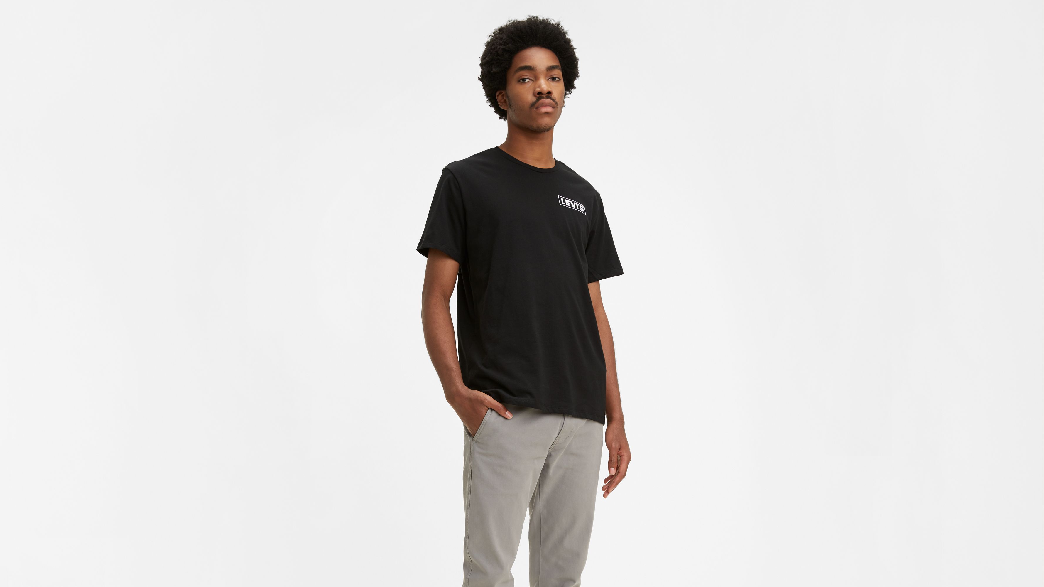 Chest Boxtab Logo Tee Shirt - Black | Levi's® US
